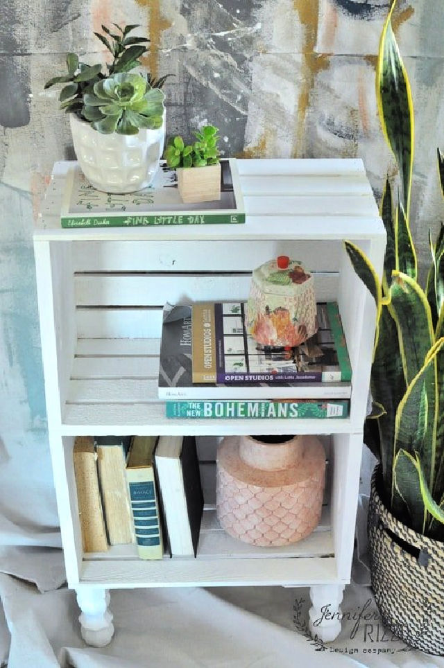 40 Wooden Crate Decorating Ideas - DIY Wood Crate Projects