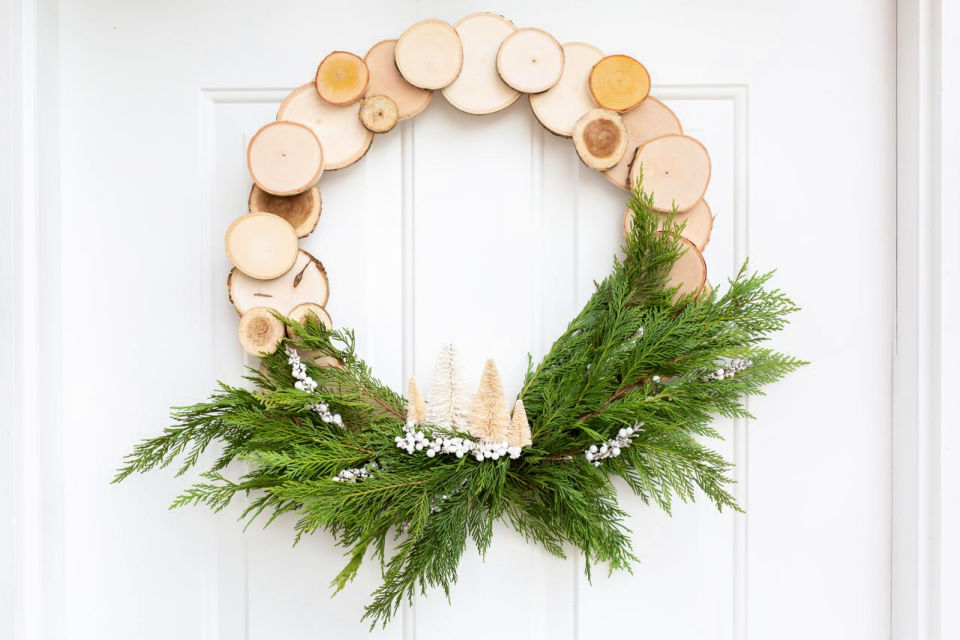 How to Make Wreaths: 50 DIY Wreath Ideas - The Beauty Dojo