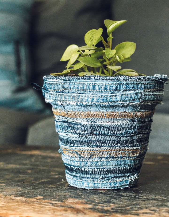 30 Homemade DIY Planters Make From Recycled Materials