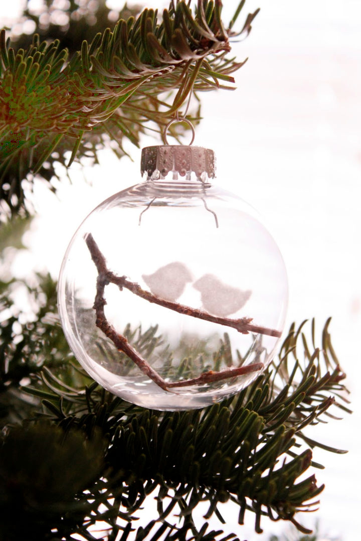 20 Homemade DIY Ornaments That Are Easy To Make