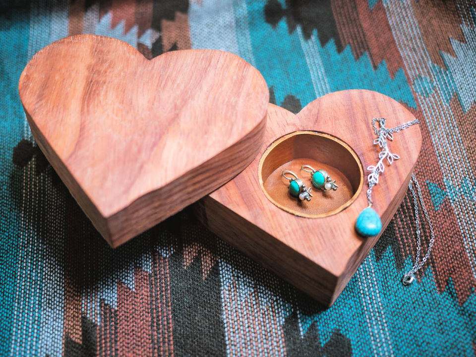 30 Free DIY Jewelry Box Plans - The Beauty Dojo