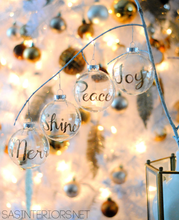 20 Homemade DIY Ornaments That Are Easy To Make